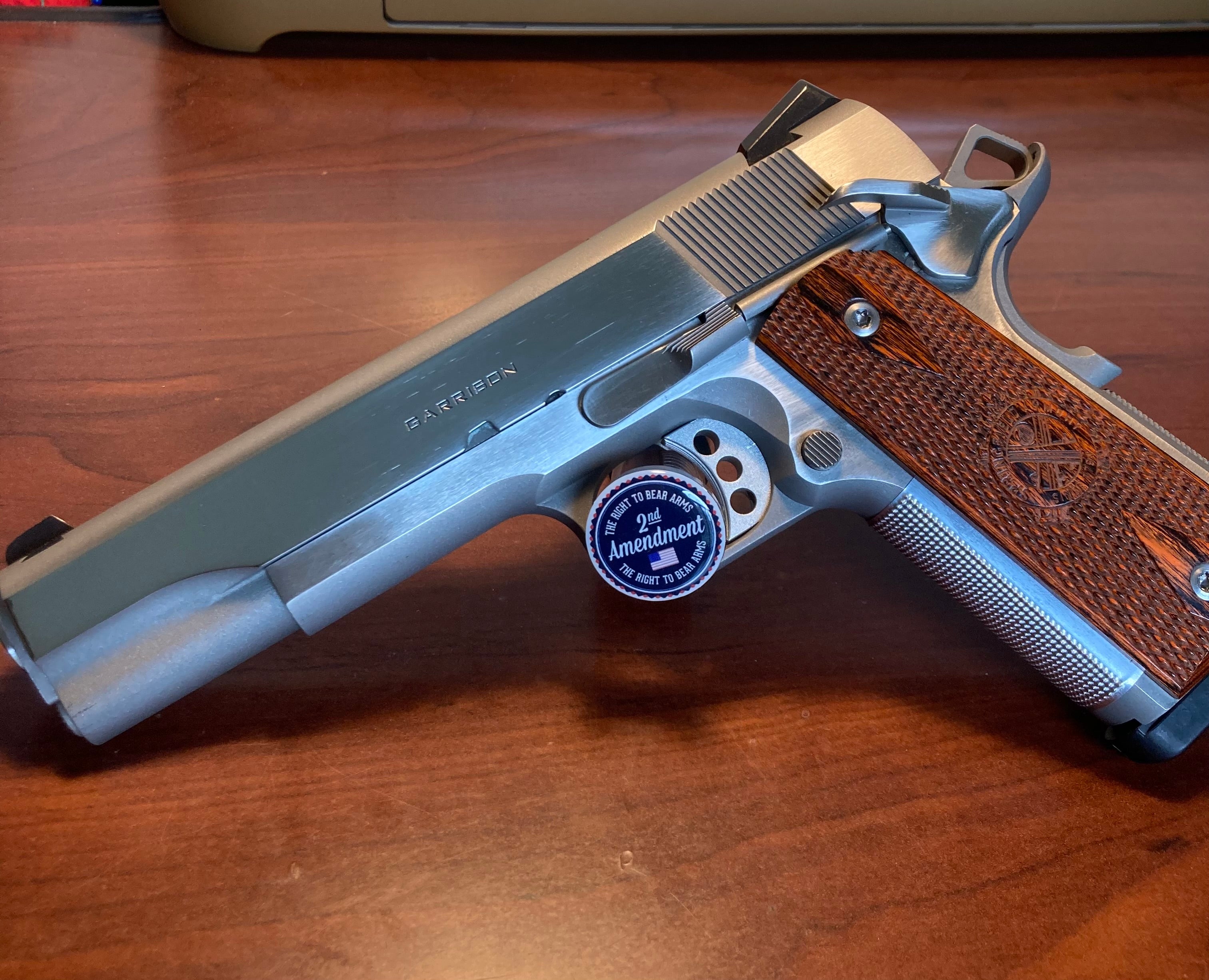 Pistol Display Stand Handgun Stand Clear Acrylic Rubber Tipped - 2nd A ...