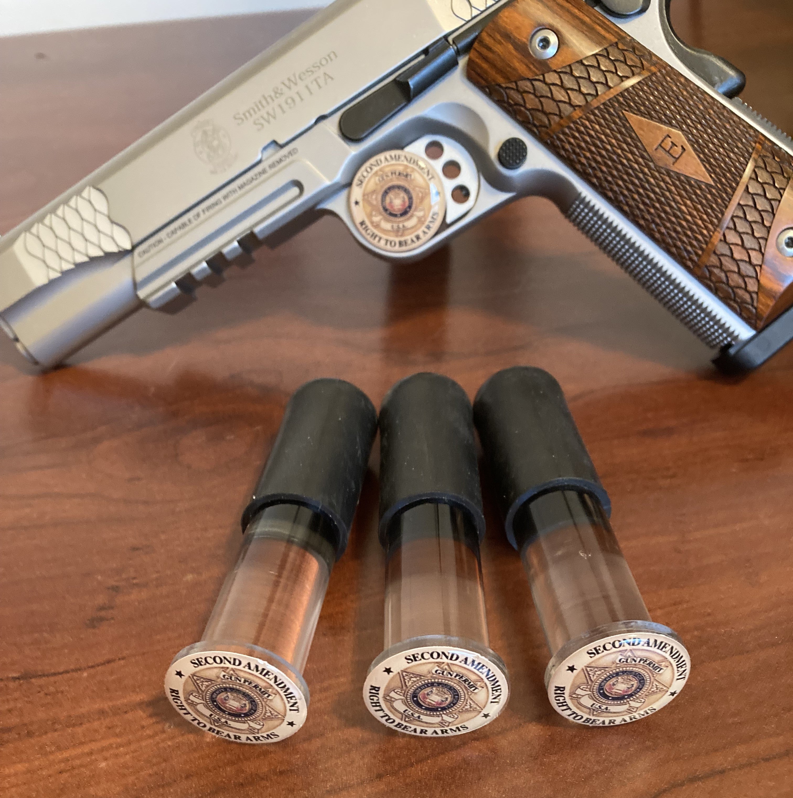 3-Pack Pistol Display Stand Handgun Stand Clear Acrylic Rubber Tipped ...